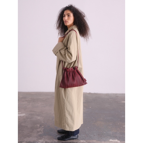 ÖLEND Mala Shell Bag - Vegan Leather - Cherry Red - Mau Feitio